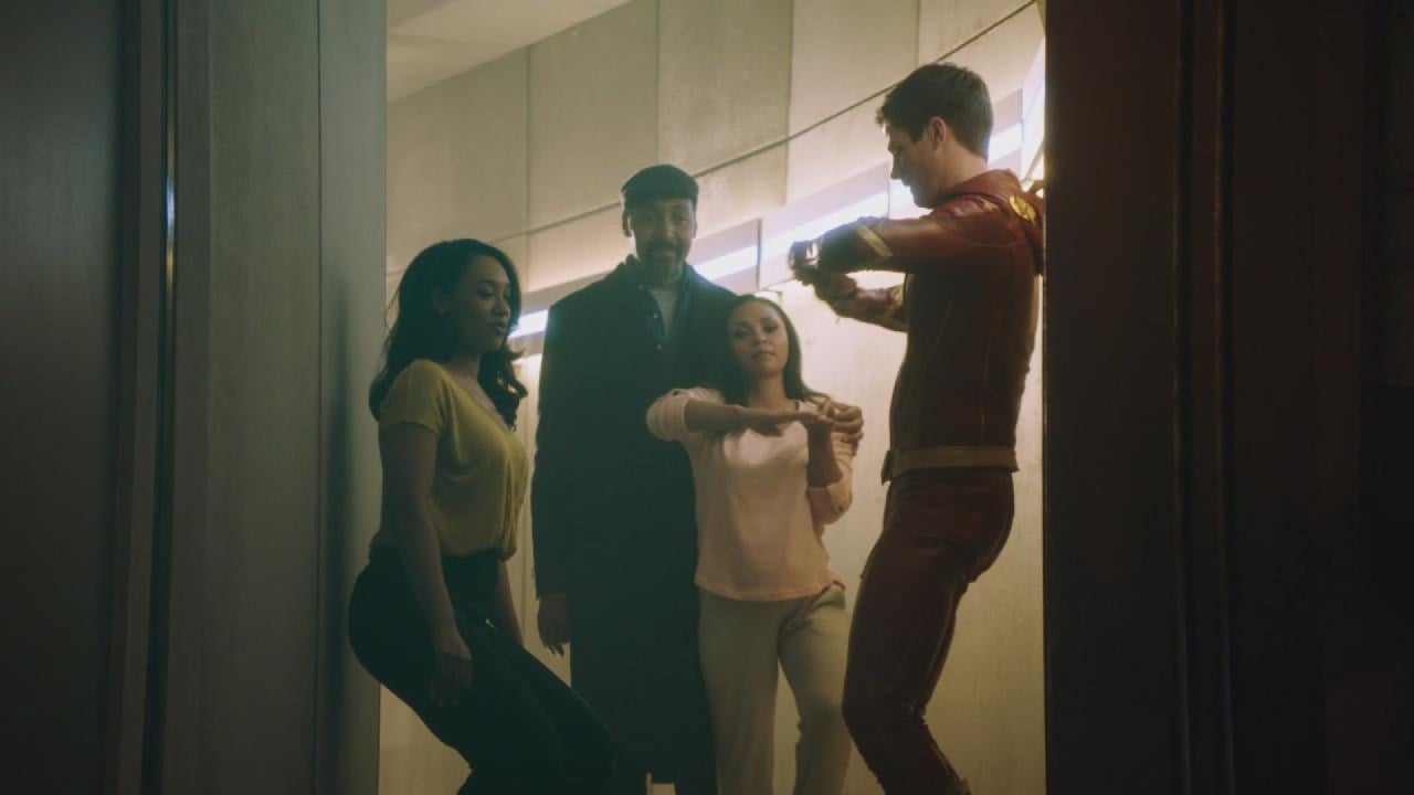 'The Flash' Cast Can't Stop Laughing in Season 4 Bloopers (Exclusive)