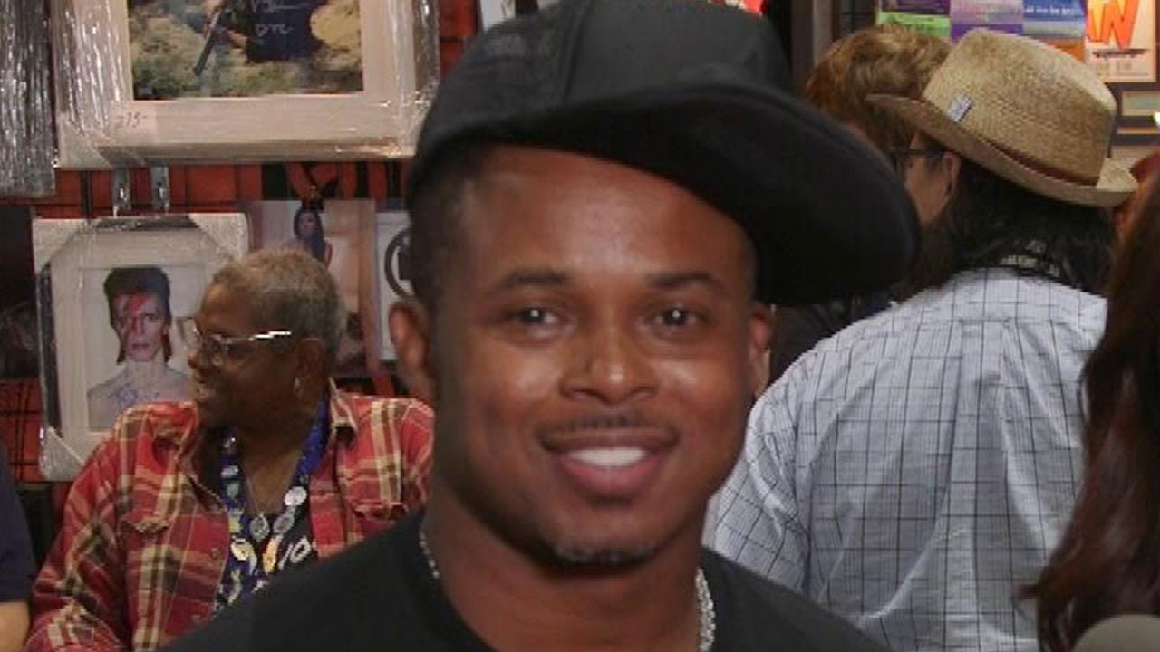 'Mighty Morphin Power Rangers' Star Walter Jones Wishes Original Cast ...