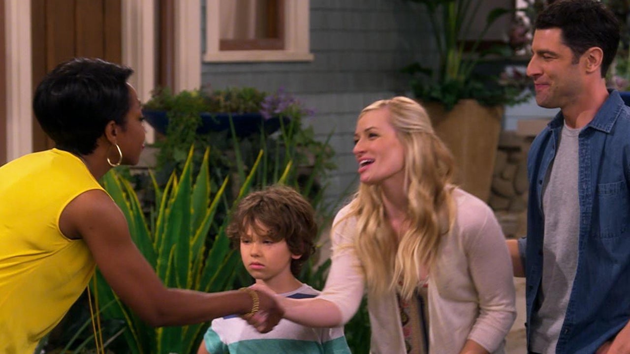 On Set of CBS' 'The Neighborhood': See the Behind-the-Scenes Fun ...