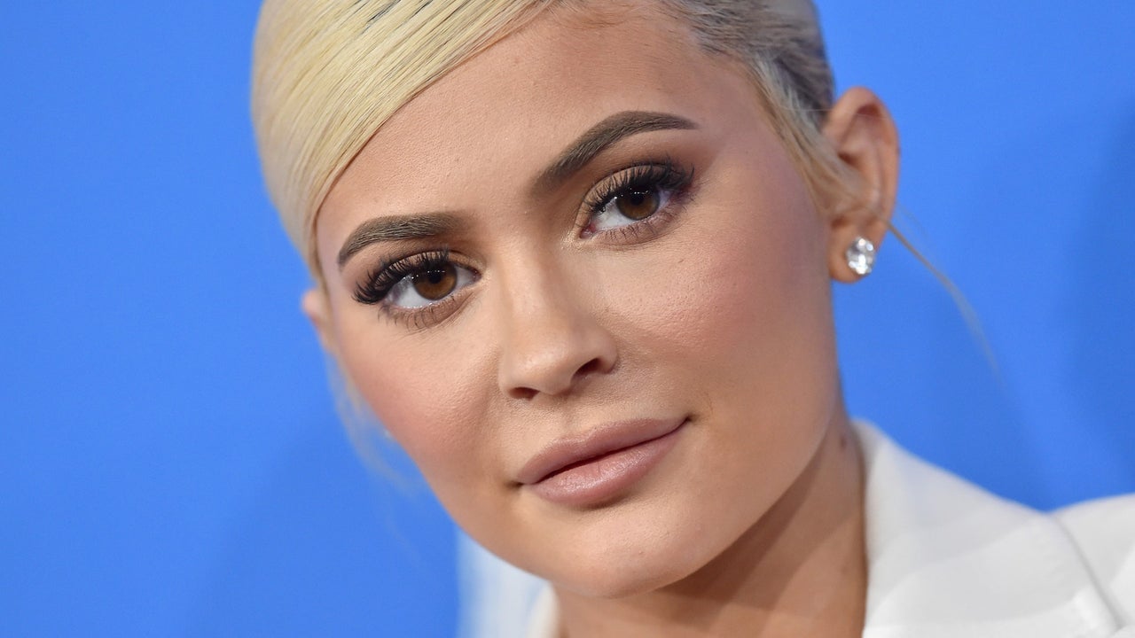 We Can't Get Enough of Celebrity Christmas Trees