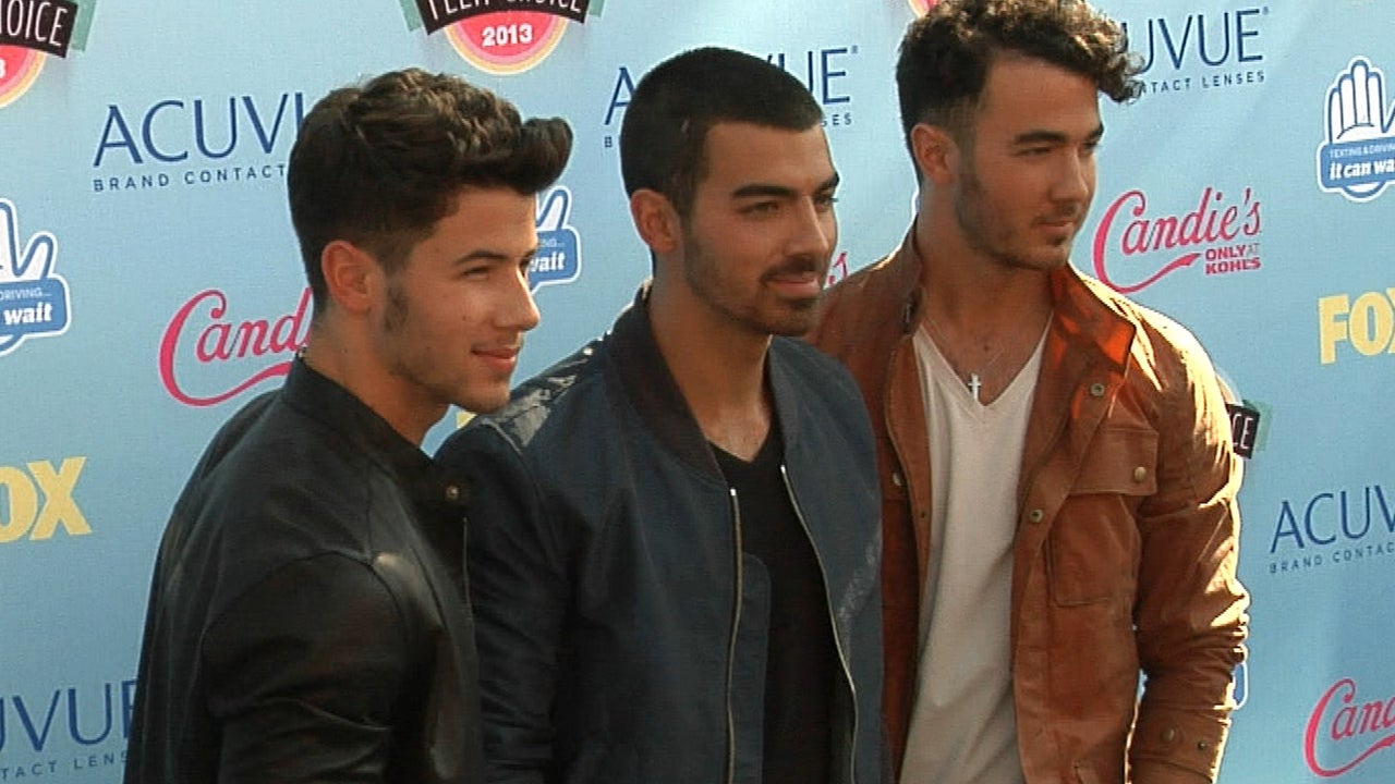 Nick Jonas Broke Up the Band and 7 More Surprise Reveals From the JoBros