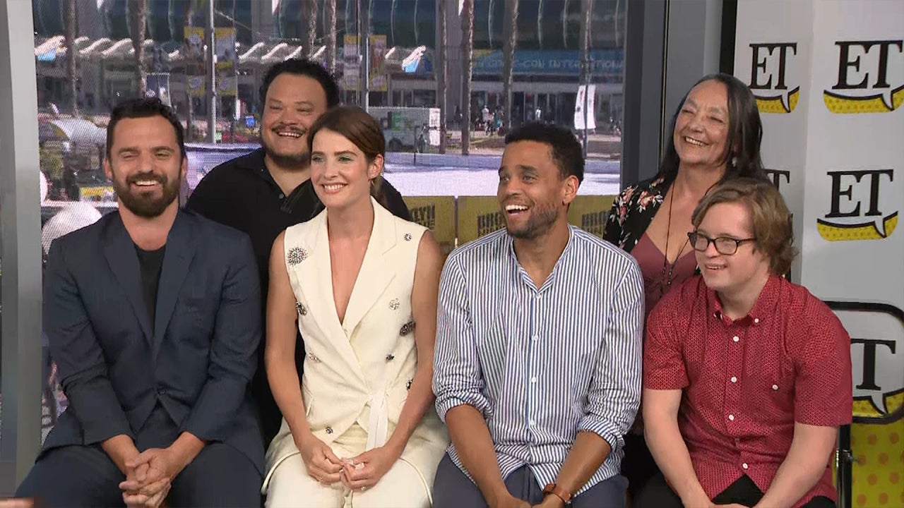 'Stumptown' Cast Talks Protecting 'America's Best Friend' Cobie ...