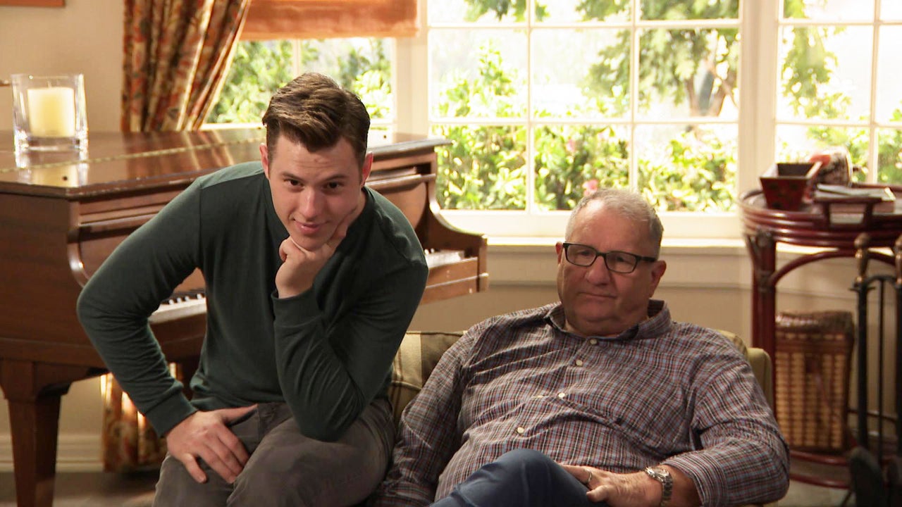 'Modern Family’ Celebrates Their Final Christmas Episode (Exclusive)