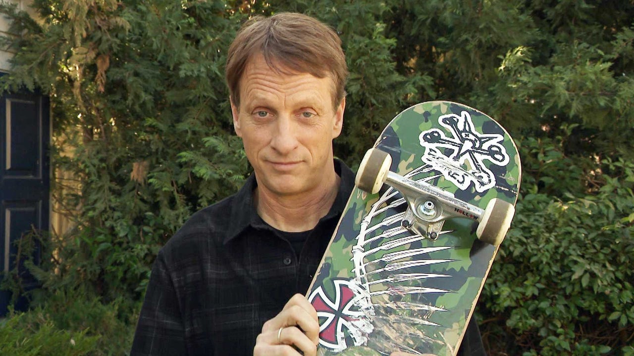 Skateboarding With Tony Hawk | ET Hollywood How-To