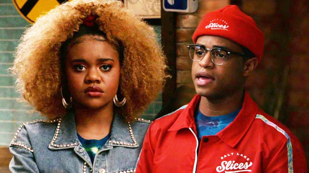 'HSMTMTS' Sneak Peek: Howie Sings 'If I Can't Love Her' to Kourtney ...