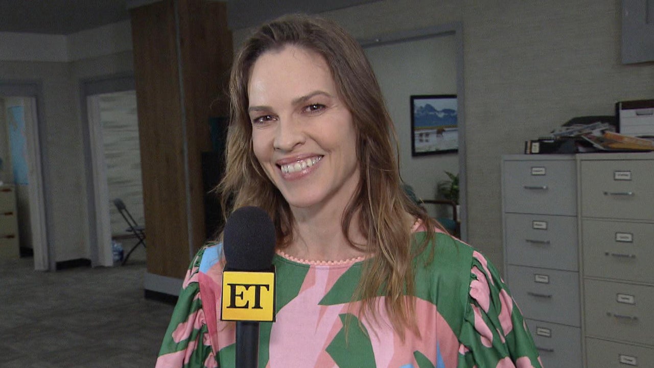 Hilary Swank Gives a Behind-the-Scenes Look at New Show ’Alaska Daily ...