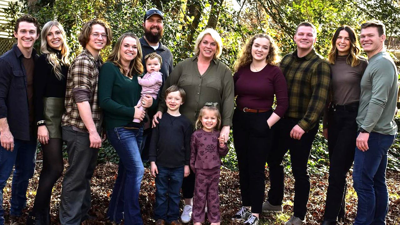 'Sister Wives' Janelle Brown Is 'Grateful' She Spent Christmas With ...