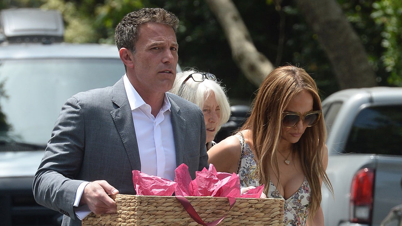 Jennifer Lopez and Ben Affleck Step Out Together Amid Split Speculation