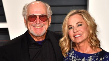 Gigi Hadid Plays Coy Over Bradley Cooper Hard Launch at 2025 Met Gala ...