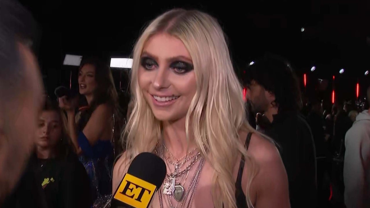 Taylor Momsen Sports Amazing Abs, Hypes Up The Pretty Reckless' New Era ...