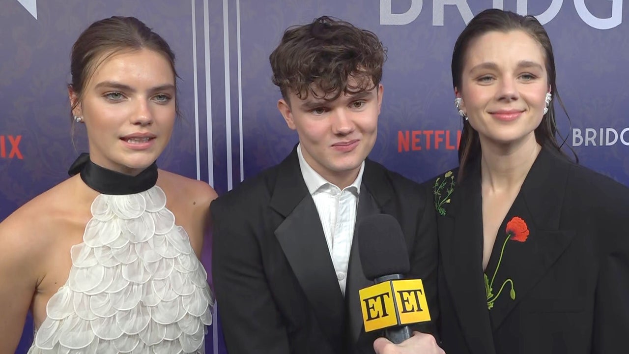 ‘Bridgerton’ Siblings Expose Eloise’s Red and Green Flags to Claudia ...